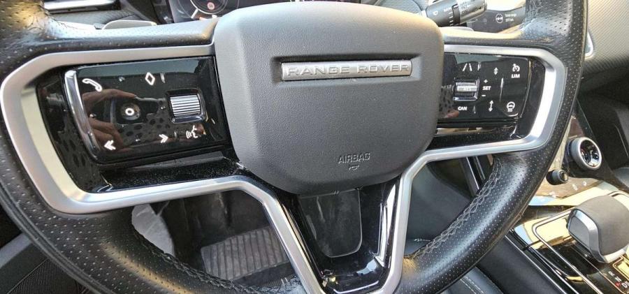 Zils Land Rover Range Rover Velar 2022 Panevēža, ar dzinēja tilpumu 2.00 L un nobraukumu 69 tūkst. km par 40900 €, foto 13 vietnē AUTOMOTO.COM.LV