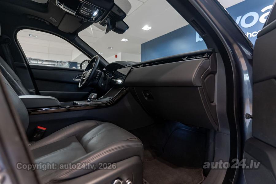 Zils Land Rover Range Rover Velar 2024 Tallina, ar dzinēja tilpumu 3.00 L un nobraukumu 40 tūkst. km par 67500 €, foto 16 vietnē AUTOMOTO.COM.LV