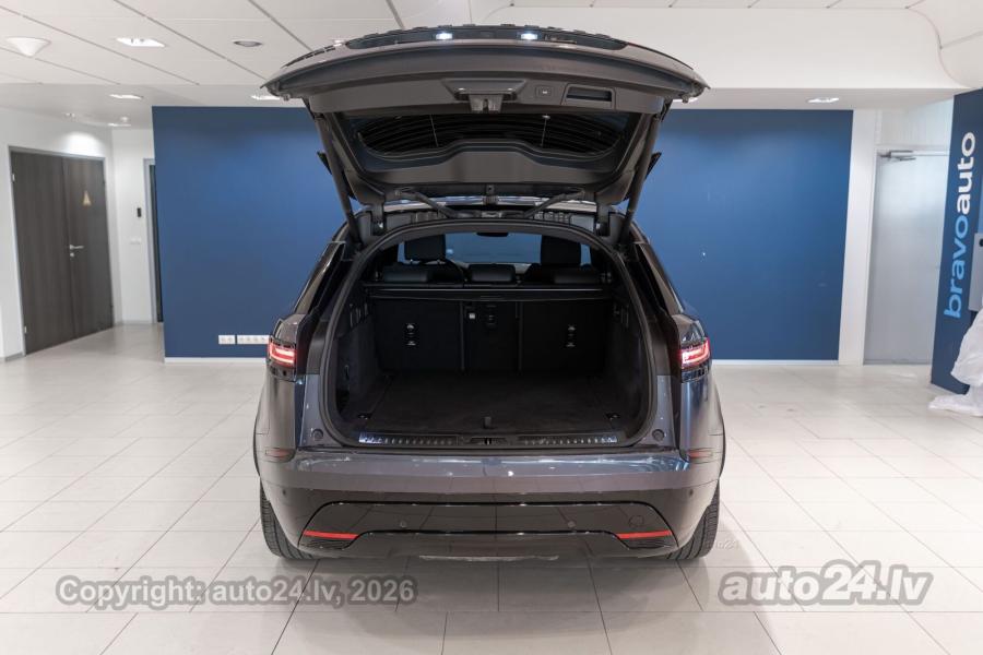Zils Land Rover Range Rover Velar 2024 Tallina, ar dzinēja tilpumu 3.00 L un nobraukumu 40 tūkst. km par 67500 €, foto 20 vietnē AUTOMOTO.COM.LV