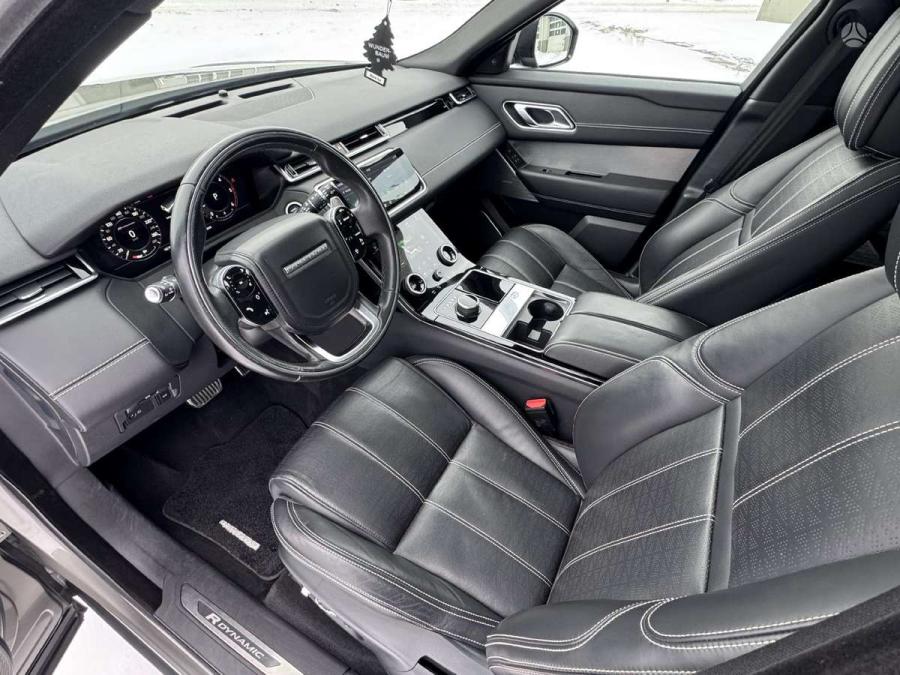 Brūns Land Rover Range Rover Velar 2017 Šauļi, ar dzinēja tilpumu 3.00 L un nobraukumu 182 tūkst. km par 28300 €, foto 13 vietnē AUTOMOTO.COM.LV