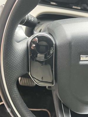 Brown Land Rover Range Rover Velar 2017 in Vilnius, with an engine capacity of 2.99 L and mileage of 168 thousand km for 22990 €, photo 17 on AUTOMOTO.COM.LV