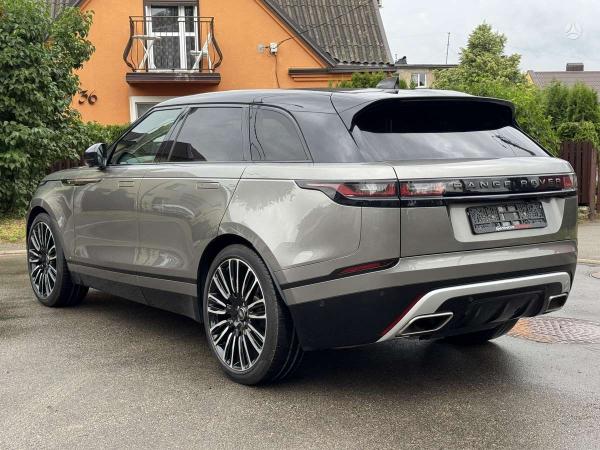 Brown Land Rover Range Rover Velar 2017 in Siauliai, with an engine capacity of 3.00 L and mileage of 129 thousand km for 25399 €, photo 4 on AUTOMOTO.COM.LV