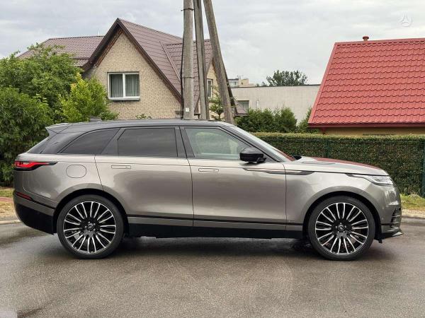 Brown Land Rover Range Rover Velar 2017 in Siauliai, with an engine capacity of 3.00 L and mileage of 129 thousand km for 25399 €, photo 6 on AUTOMOTO.COM.LV