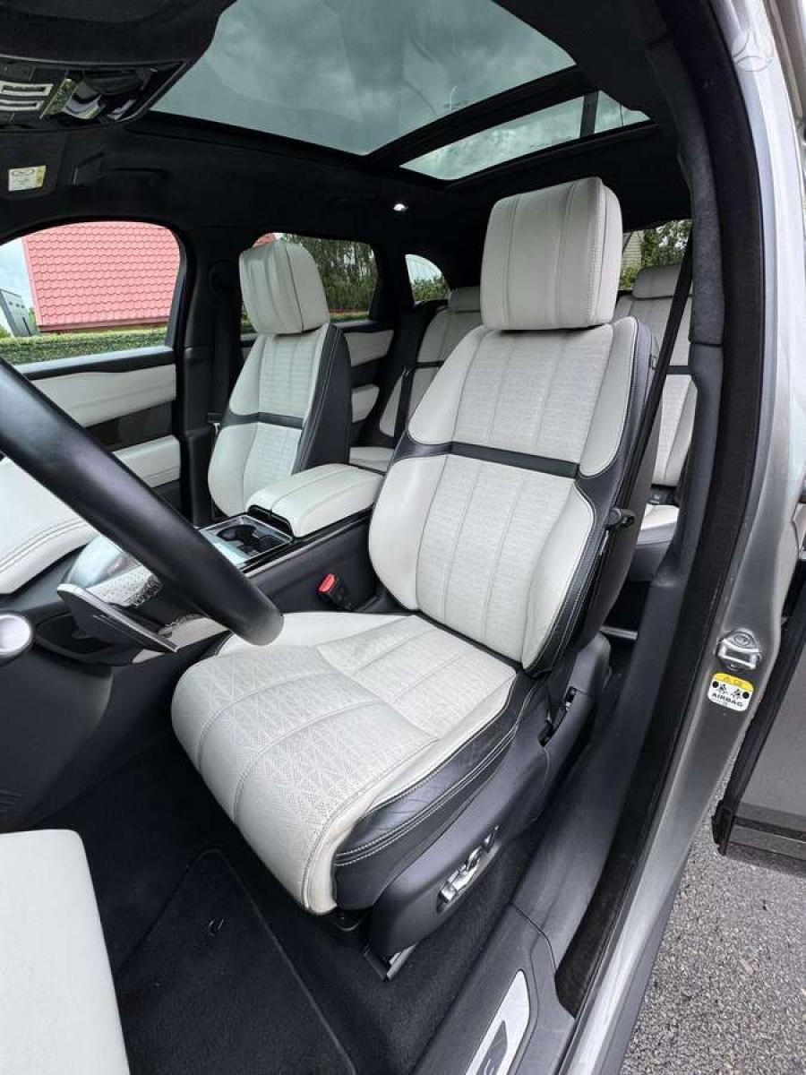 Brūns Land Rover Range Rover Velar 2017 Šauļi, ar dzinēja tilpumu 3.00 L un nobraukumu 129 tūkst. km par 25399 €, foto 17 vietnē AUTOMOTO.COM.LV