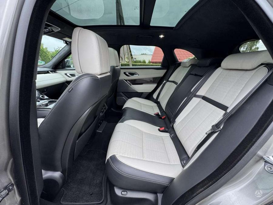 Brūns Land Rover Range Rover Velar 2017 Šauļi, ar dzinēja tilpumu 3.00 L un nobraukumu 129 tūkst. km par 25399 €, foto 20 vietnē AUTOMOTO.COM.LV