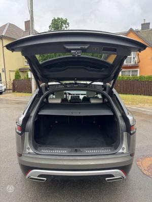 Brūns Land Rover Range Rover Velar 2017 Šauļi, ar dzinēja tilpumu 3.00 L un nobraukumu 129 tūkst. km par 25399 €, foto 22 vietnē AUTOMOTO.COM.LV
