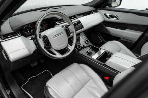 Brūns Land Rover Range Rover Velar 2017 Viļņa, ar dzinēja tilpumu 2.99 L un nobraukumu 183 tūkst. km par 29990 €, foto 24 vietnē AUTOMOTO.COM.LV