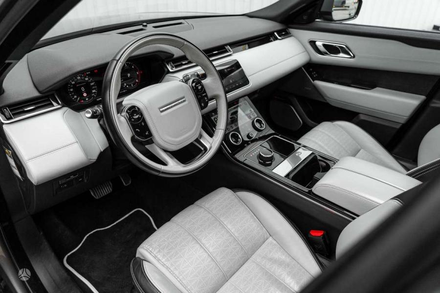 Brūns Land Rover Range Rover Velar 2017 Viļņa, ar dzinēja tilpumu 2.99 L un nobraukumu 183 tūkst. km par 29990 €, foto 24 vietnē AUTOMOTO.COM.LV