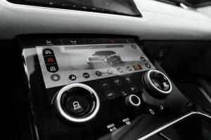 Brūns Land Rover Range Rover Velar 2017 Viļņa, ar dzinēja tilpumu 2.99 L un nobraukumu 183 tūkst. km par 29990 €, foto 29 vietnē AUTOMOTO.COM.LV