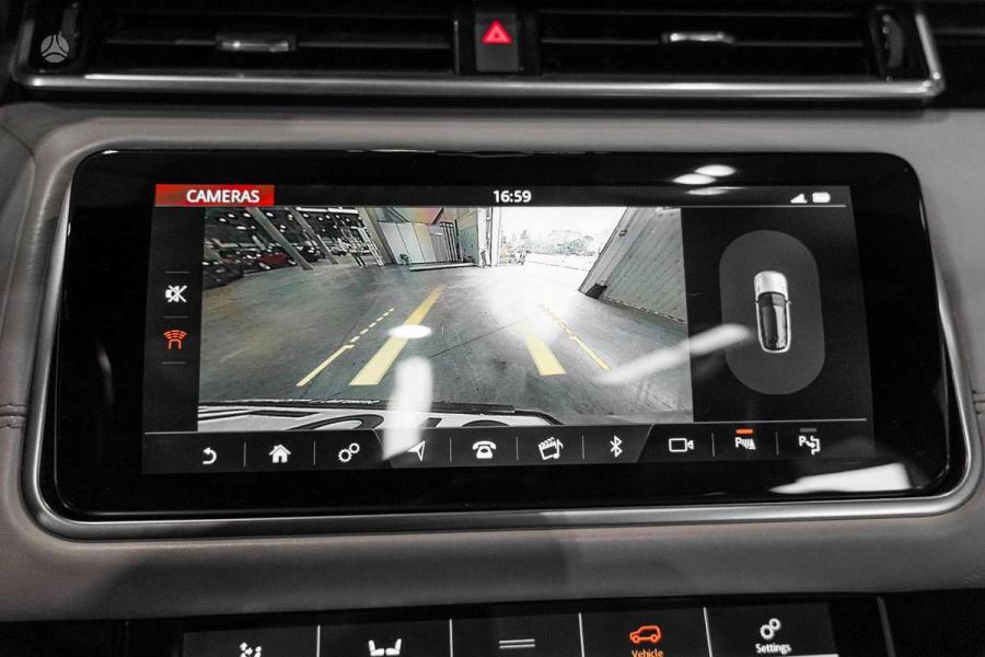 Brūns Land Rover Range Rover Velar 2017 Viļņa, ar dzinēja tilpumu 2.99 L un nobraukumu 183 tūkst. km par 29990 €, foto 34 vietnē AUTOMOTO.COM.LV