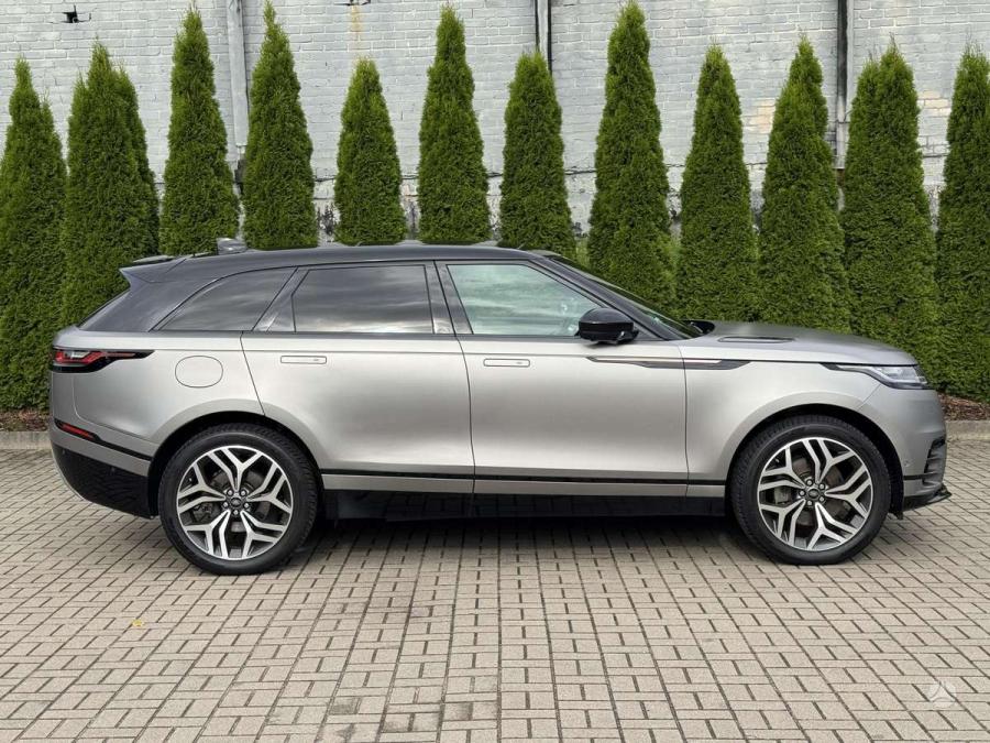 Brown Land Rover Range Rover Velar 2017 in Siauliai, with an engine capacity of 3.00 L and mileage of 156 thousand km for 23990 €, photo 8 on AUTOMOTO.COM.LV