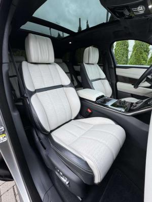Brown Land Rover Range Rover Velar 2017 in Siauliai, with an engine capacity of 3.00 L and mileage of 156 thousand km for 23990 €, photo 15 on AUTOMOTO.COM.LV