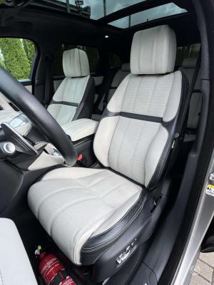 Brown Land Rover Range Rover Velar 2017 in Siauliai, with an engine capacity of 3.00 L and mileage of 156 thousand km for 23990 €, photo 16 on AUTOMOTO.COM.LV