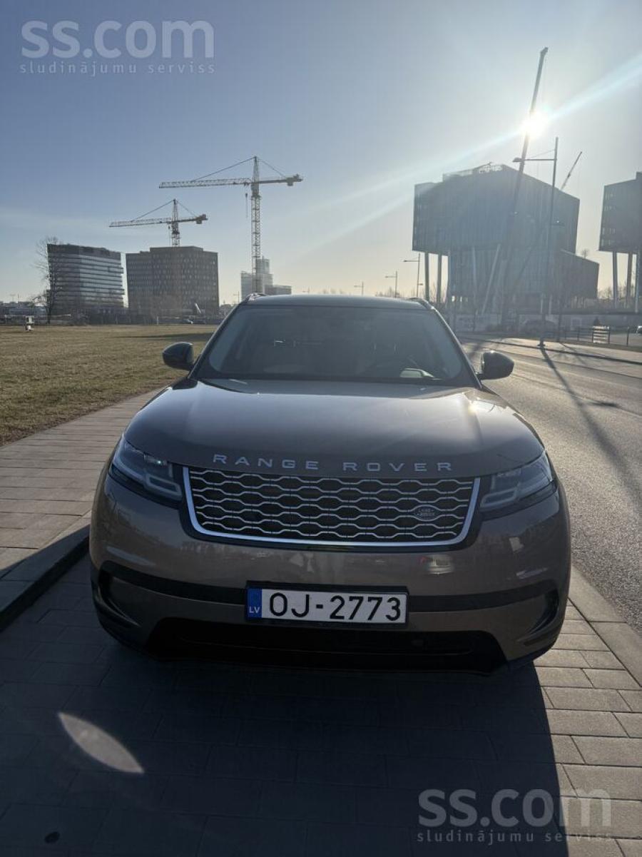 Brown Land Rover Range Rover Velar 2018 in Riga, with an engine capacity of 2.00 L and mileage of 63 thousand km for 28000 €, photo 4 on AUTOMOTO.COM.LV