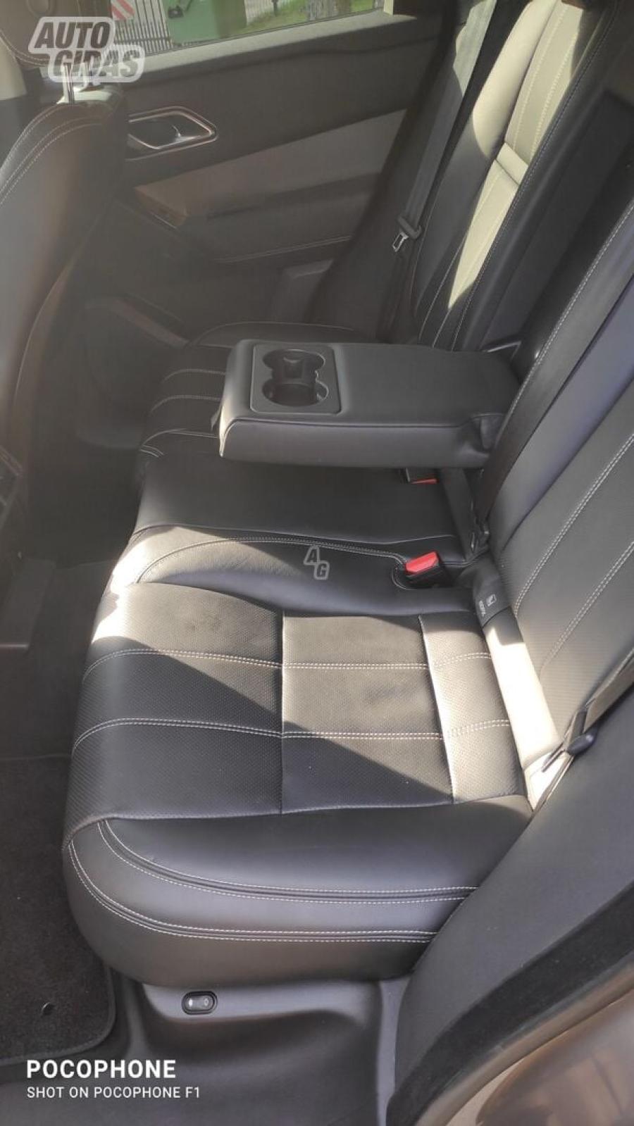 Brown Land Rover Range Rover Velar 2018 in Kaunas, with an engine capacity of 2.00 L and mileage of 153 thousand km for 22000 €, photo 13 on AUTOMOTO.COM.LV