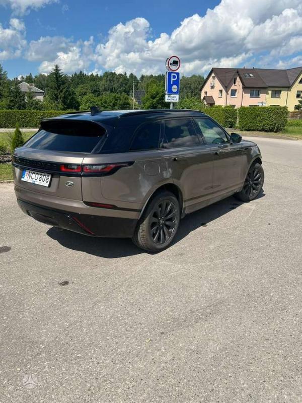 Brown Land Rover Range Rover Velar 2018 in Kaunas, with an engine capacity of 2.00 L and mileage of 240 thousand km for 14500 €, photo 2 on AUTOMOTO.COM.LV