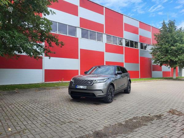 Brown Land Rover Range Rover Velar 2018 in Siauliai, with an engine capacity of 2.00 L and mileage of 270 thousand km for 18500 €, photo 8 on AUTOMOTO.COM.LV