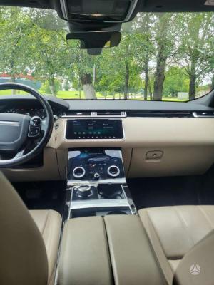 Brūns Land Rover Range Rover Velar 2018 Šauļi, ar dzinēja tilpumu 2.00 L un nobraukumu 270 tūkst. km par 18500 €, foto 10 vietnē AUTOMOTO.COM.LV