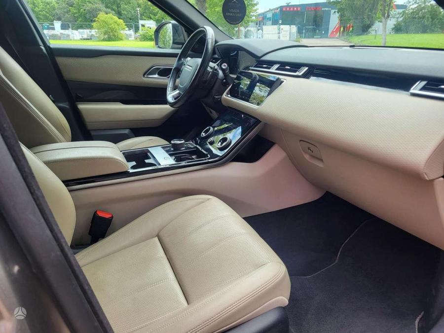Brūns Land Rover Range Rover Velar 2018 Šauļi, ar dzinēja tilpumu 2.00 L un nobraukumu 270 tūkst. km par 18500 €, foto 13 vietnē AUTOMOTO.COM.LV