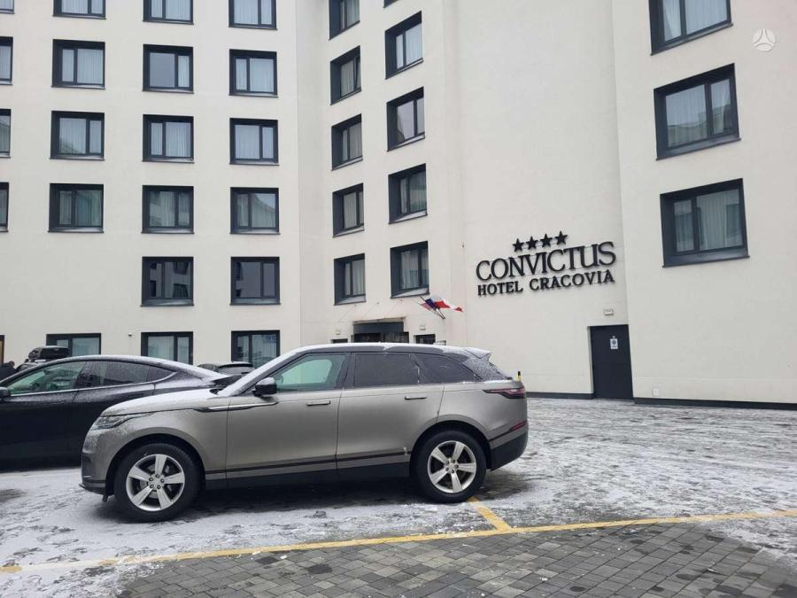 Brūns Land Rover Range Rover Velar 2018 Šauļi, ar dzinēja tilpumu 2.00 L un nobraukumu 270 tūkst. km par 18500 €, foto 16 vietnē AUTOMOTO.COM.LV