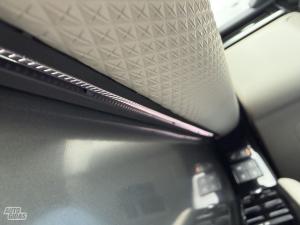 Land Rover Range Rover Velar 2018 in Vilnius, with an engine capacity of 2.00 L and mileage of 114 thousand km for 24000 €, photo 17 on AUTOMOTO.COM.LV