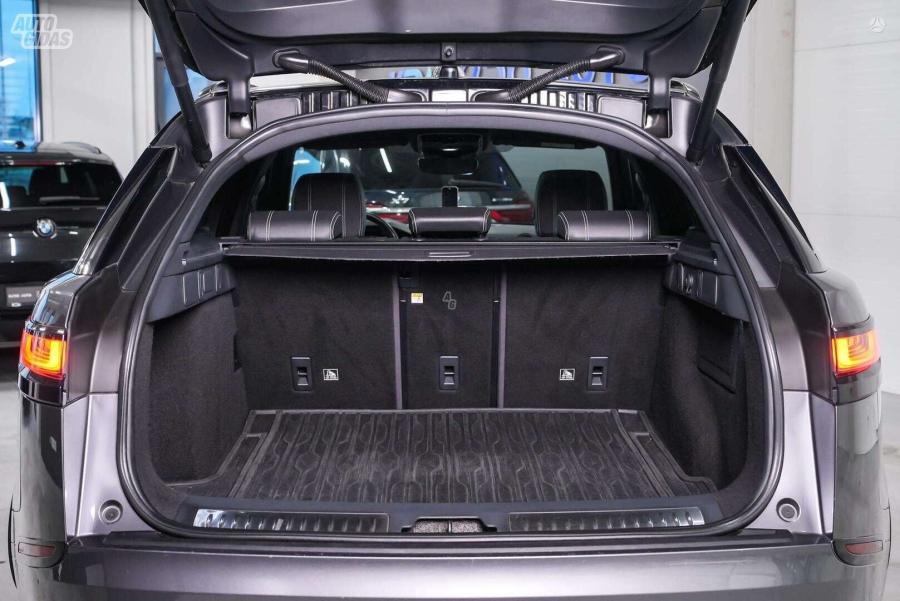 Land Rover Range Rover Velar 2018 Marijampole, ar dzinēja tilpumu 3.00 L un nobraukumu 137 tūkst. km par 25650 €, foto 16 vietnē AUTOMOTO.COM.LV