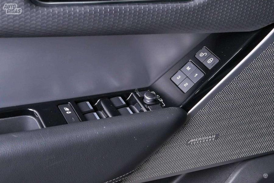 Land Rover Range Rover Velar 2018 Marijampole, ar dzinēja tilpumu 3.00 L un nobraukumu 137 tūkst. km par 25650 €, foto 30 vietnē AUTOMOTO.COM.LV