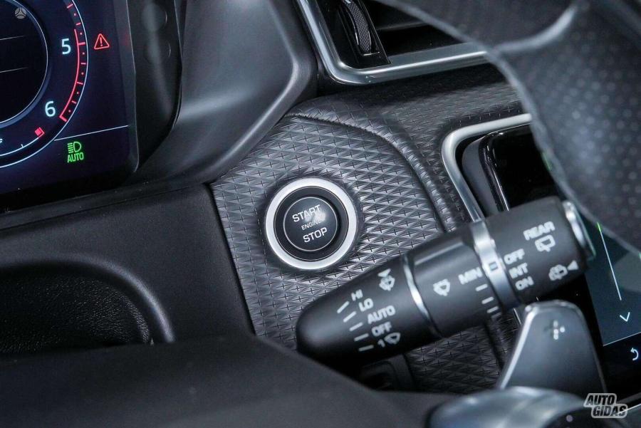 Land Rover Range Rover Velar 2018 Marijampole, ar dzinēja tilpumu 3.00 L un nobraukumu 137 tūkst. km par 25650 €, foto 31 vietnē AUTOMOTO.COM.LV