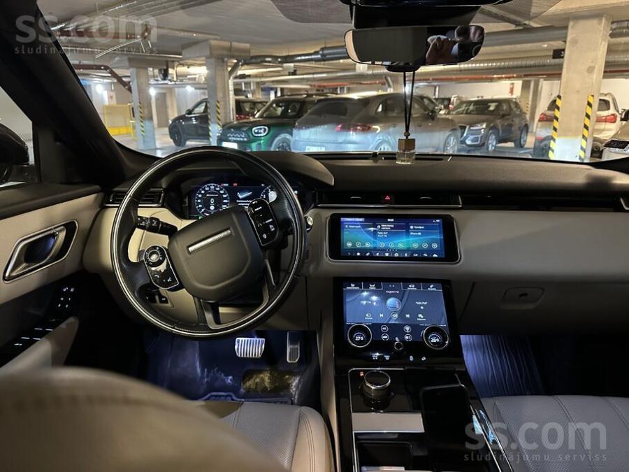 Land Rover Range Rover Velar 2019 Rīga, ar dzinēja tilpumu 2.00 L un nobraukumu 160 tūkst. km par 25950 €, foto 4 vietnē AUTOMOTO.COM.LV