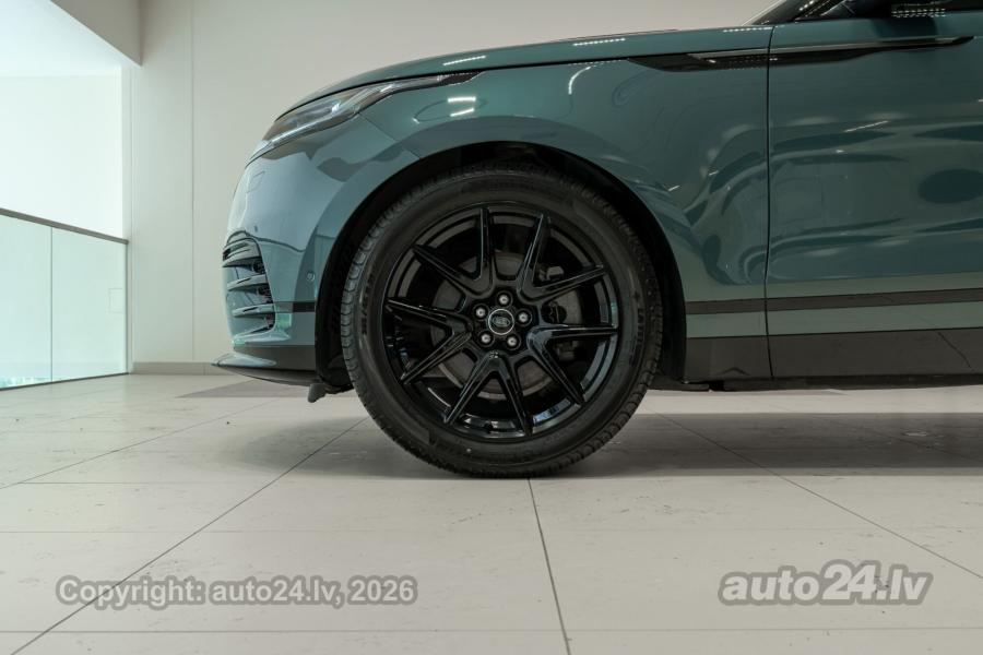 Green Land Rover Range Rover Velar 2026 in Tallinn, with an engine capacity of 2.00 L and mileage of 12 thousand km for 78950 €, photo 6 on AUTOMOTO.COM.LV