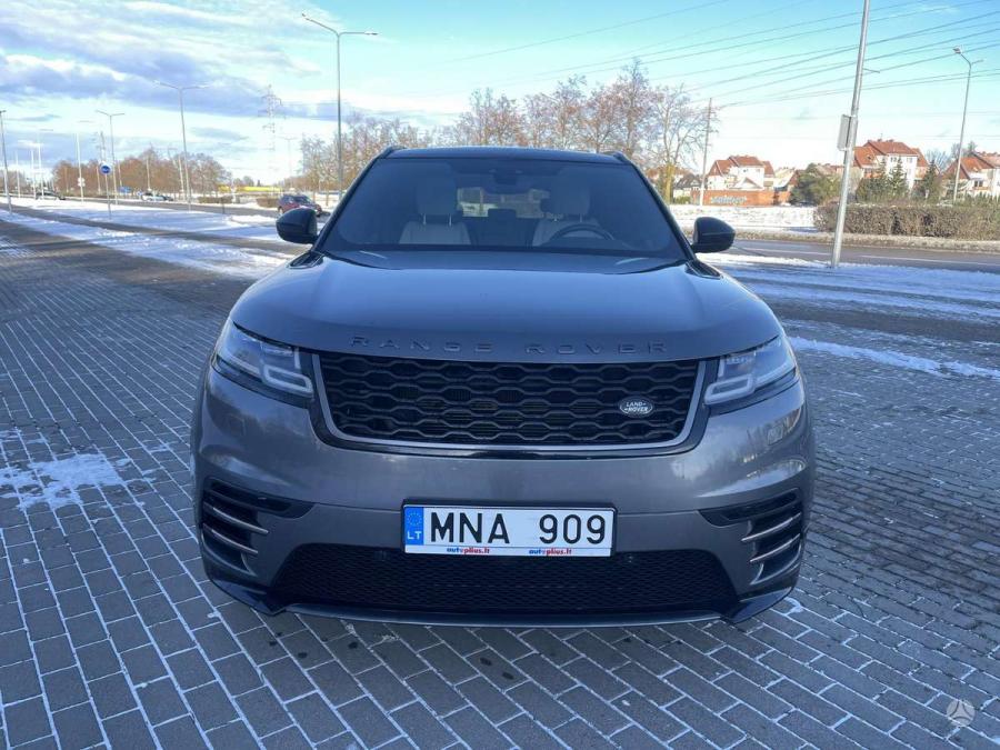 Grey Land Rover Range Rover Velar 2017 in Siauliai, with an engine capacity of 2.00 L and mileage of 160 thousand km for 23300 €, photo 2 on AUTOMOTO.COM.LV