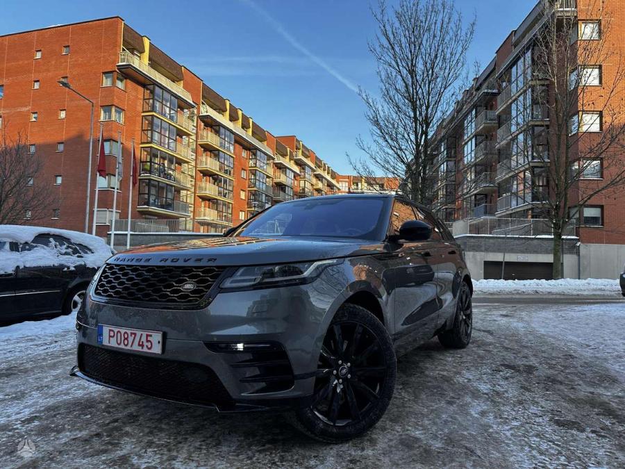 Grey Land Rover Range Rover Velar 2017 in Vilnius, with an engine capacity of 2.99 L and mileage of 188 thousand km for 29999 €, photo 5 on AUTOMOTO.COM.LV