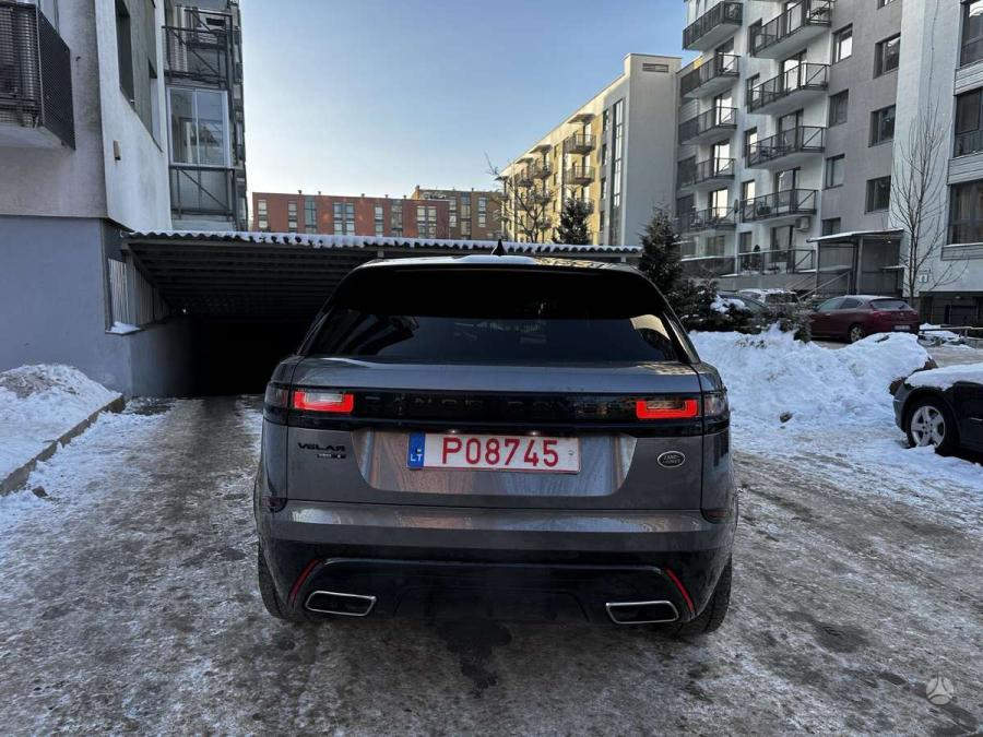 Grey Land Rover Range Rover Velar 2017 in Vilnius, with an engine capacity of 2.99 L and mileage of 188 thousand km for 29999 €, photo 8 on AUTOMOTO.COM.LV
