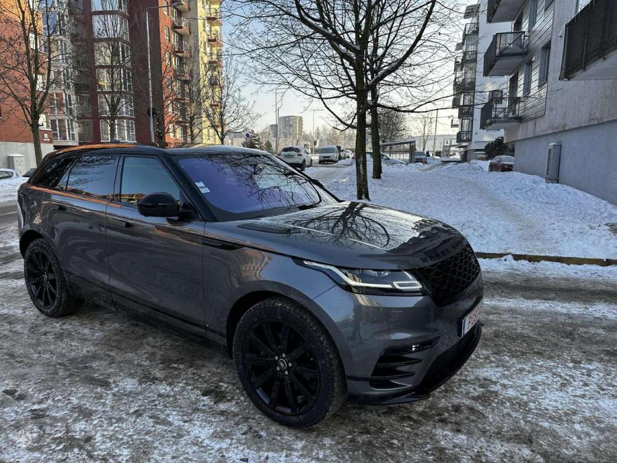 Grey Land Rover Range Rover Velar 2017 in Vilnius, with an engine capacity of 2.99 L and mileage of 188 thousand km for 29999 €, photo 12 on AUTOMOTO.COM.LV