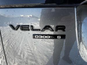 Grey Land Rover Range Rover Velar 2017 in Vilnius, with an engine capacity of 2.99 L and mileage of 188 thousand km for 29999 €, photo 15 on AUTOMOTO.COM.LV