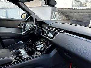 Grey Land Rover Range Rover Velar 2017 in Vilnius, with an engine capacity of 2.99 L and mileage of 188 thousand km for 29999 €, photo 28 on AUTOMOTO.COM.LV
