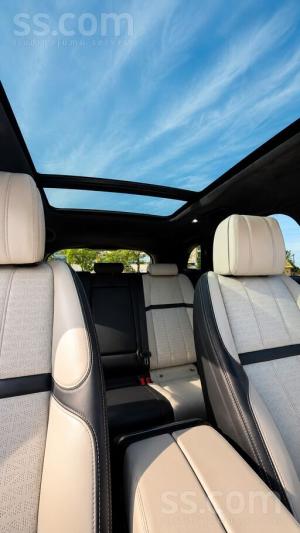 Pelēks Land Rover Range Rover Velar 2017 Rīga, ar dzinēja tilpumu 3.00 L un nobraukumu 181 tūkst. km par 27800 €, foto 6 vietnē AUTOMOTO.COM.LV