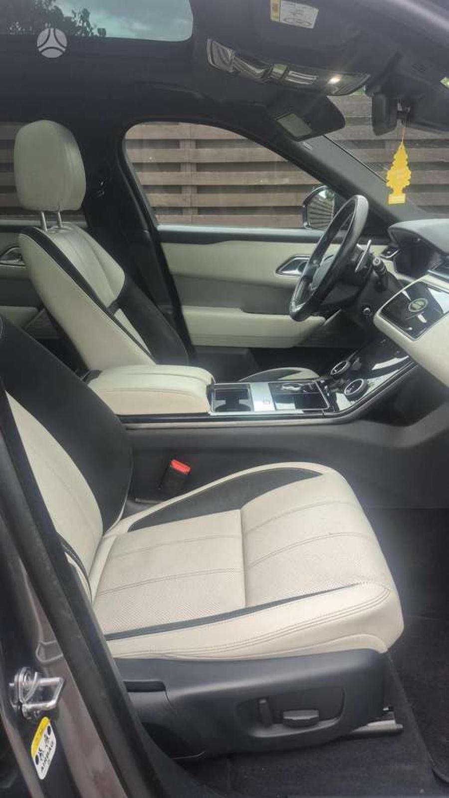 Grey Land Rover Range Rover Velar 2017 in Klaipeda, with an engine capacity of 2.99 L and mileage of 280 thousand km for 21999 €, photo 10 on AUTOMOTO.COM.LV