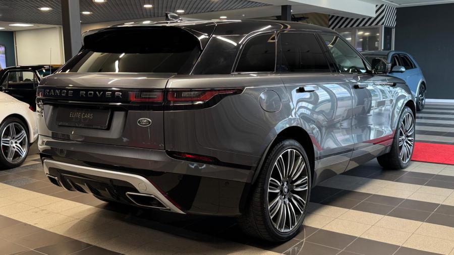Pelēks Land Rover Range Rover Velar 2017 Rīga, ar dzinēja tilpumu 3.00 L un nobraukumu 182 tūkst. km par 27990 €, foto 1 vietnē AUTOMOTO.COM.LV