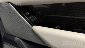Pelēks Land Rover Range Rover Velar 2017 Rīga, ar dzinēja tilpumu 3.00 L un nobraukumu 182 tūkst. km par 27990 €, foto 32 vietnē AUTOMOTO.COM.LV