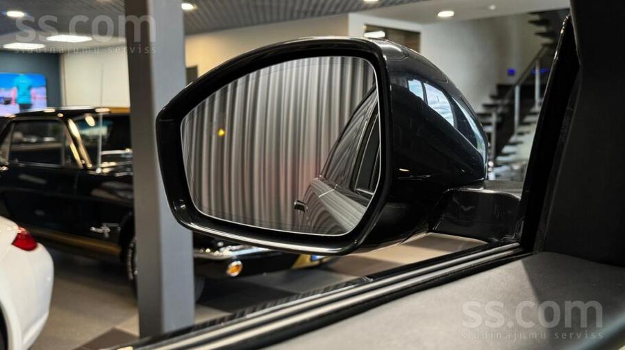 Pelēks Land Rover Range Rover Velar 2017 Rīga, ar dzinēja tilpumu 3.00 L un nobraukumu 182 tūkst. km par 27990 €, foto 33 vietnē AUTOMOTO.COM.LV