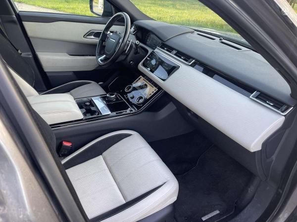 Pelēks Land Rover Range Rover Velar 2017 Šauļi, ar dzinēja tilpumu 2.00 L un nobraukumu 170 tūkst. km par 19900 €, foto 9 vietnē AUTOMOTO.COM.LV