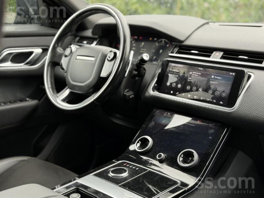 Pelēks Land Rover Range Rover Velar 2017 Jelgava, ar dzinēja tilpumu 2.00 L un nobraukumu 154 tūkst. km par 18500 €, foto 13 vietnē AUTOMOTO.COM.LV
