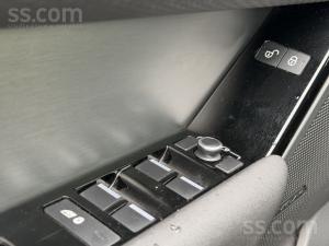 Pelēks Land Rover Range Rover Velar 2017 Jelgava, ar dzinēja tilpumu 2.00 L un nobraukumu 154 tūkst. km par 18500 €, foto 19 vietnē AUTOMOTO.COM.LV