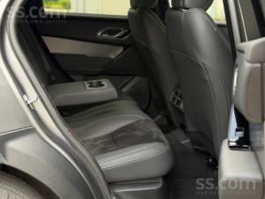 Grey Land Rover Range Rover Velar 2017 in Jelgava, with an engine capacity of 2.00 L and mileage of 154 thousand km for 19800 €, photo 17 on AUTOMOTO.COM.LV
