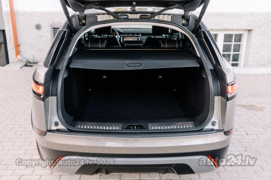 Grey Land Rover Range Rover Velar 2017 in Parnu, with an engine capacity of 2.00 L and mileage of 209 thousand km for 19990 €, photo 30 on AUTOMOTO.COM.LV