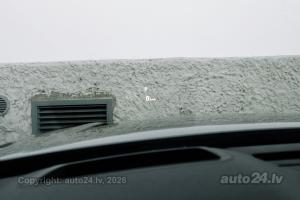 Grey Land Rover Range Rover Velar 2017 in Parnu, with an engine capacity of 2.00 L and mileage of 209 thousand km for 19990 €, photo 36 on AUTOMOTO.COM.LV