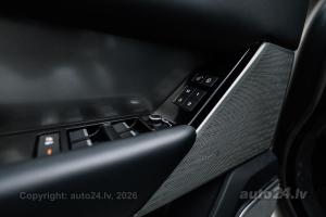 Grey Land Rover Range Rover Velar 2017 in Parnu, with an engine capacity of 2.00 L and mileage of 209 thousand km for 19990 €, photo 40 on AUTOMOTO.COM.LV