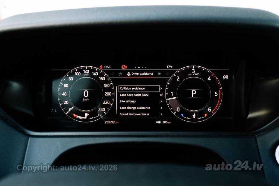 Grey Land Rover Range Rover Velar 2017 in Parnu, with an engine capacity of 2.00 L and mileage of 209 thousand km for 19990 €, photo 52 on AUTOMOTO.COM.LV