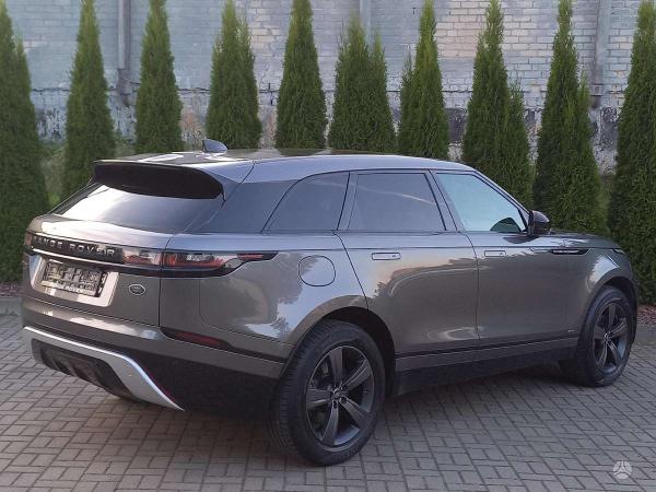 Pelēks Land Rover Range Rover Velar 2018 Viļņa, ar dzinēja tilpumu 2.00 L un nobraukumu 146 tūkst. km par 23900 €, foto 2 vietnē AUTOMOTO.COM.LV
